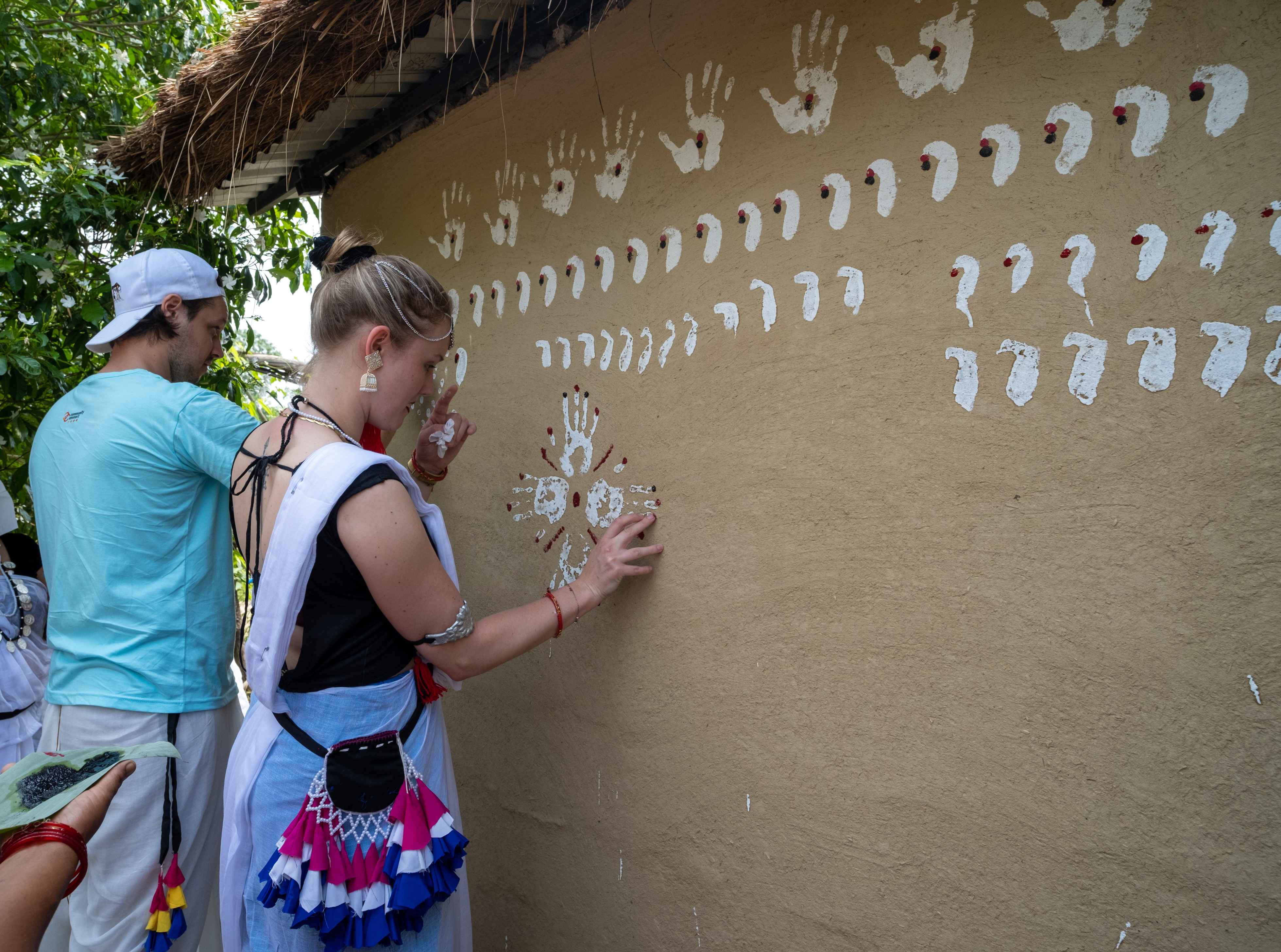 Decorate Walls with Tharu Tribal Painting Styles